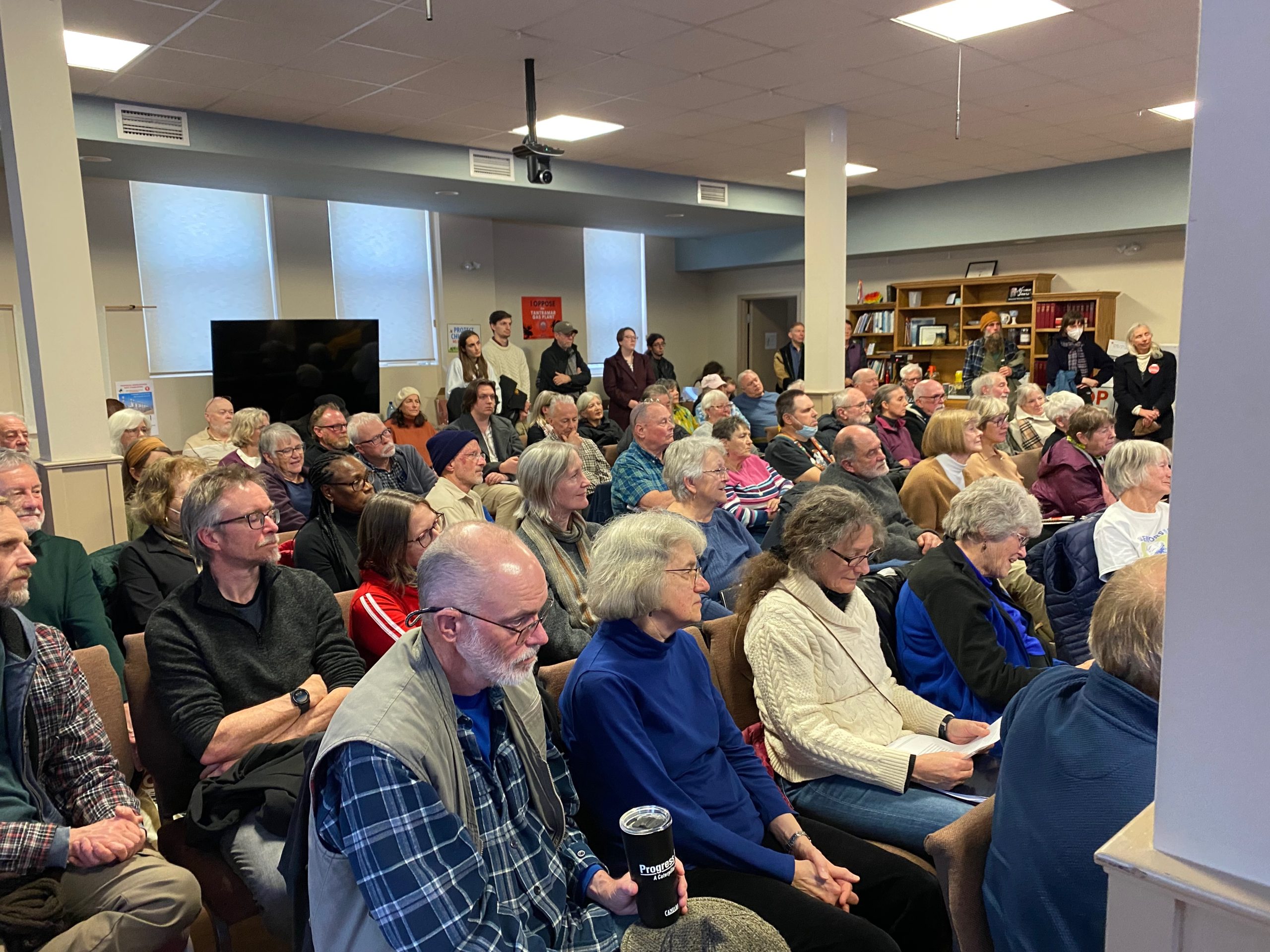 Packed meeting hears objections to proposed gas plant and a suggestion ...